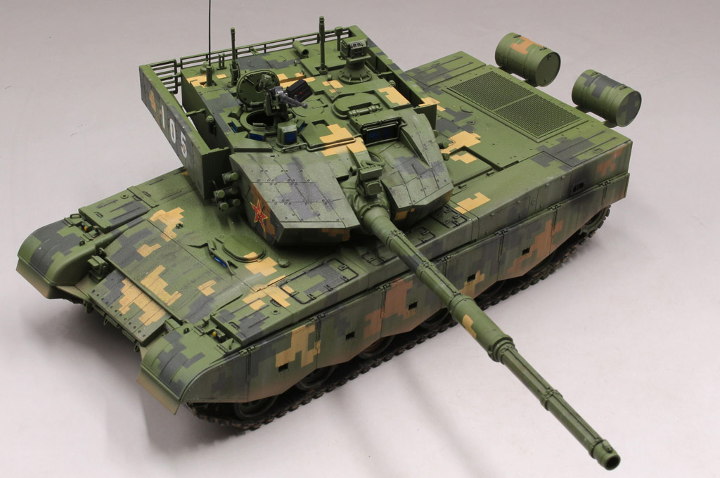 PLA ZTZ-99A MBT 83892-1:35-HobbyBoss
