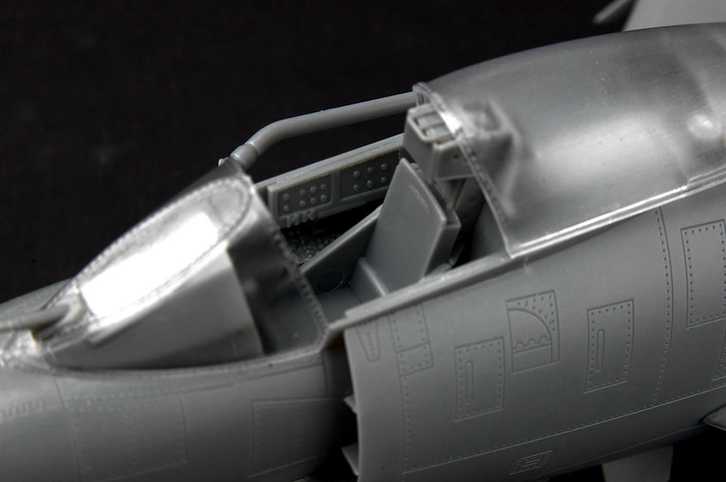 F3H-2 Demon 80364-1:48-HobbyBoss