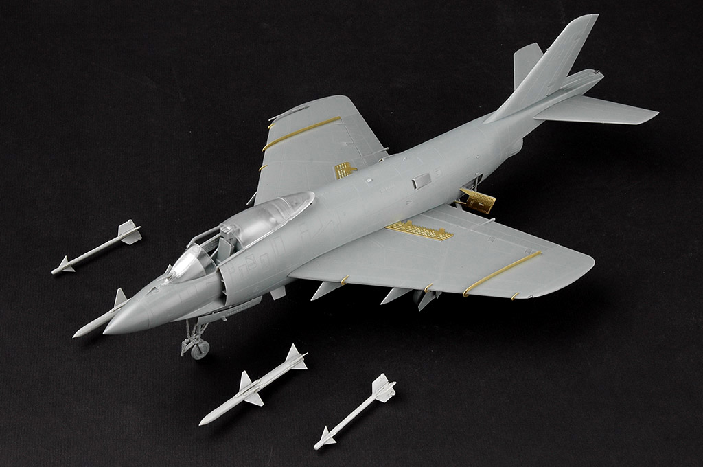 美国F3H-2“恶魔”80364-1/48系列-HobbyBoss模型